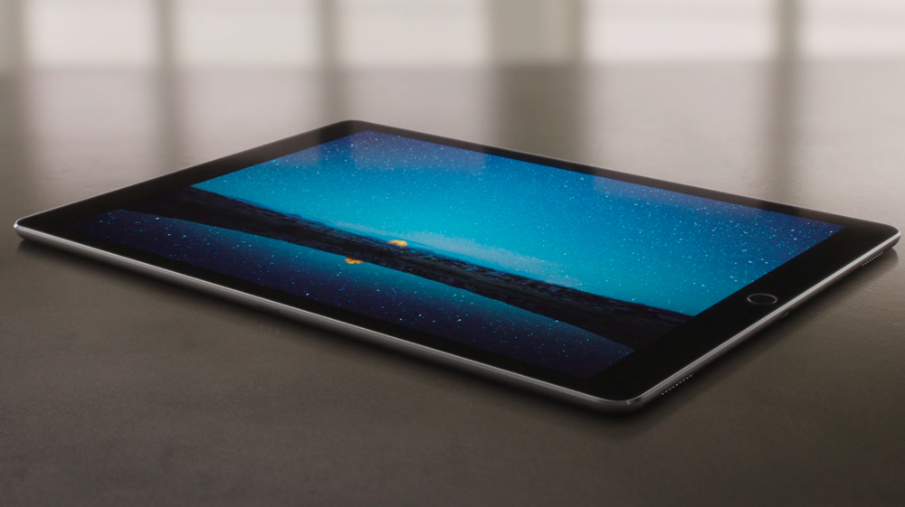 A Closer Look At the Apple iPad Pro | Sidewalk Hustle